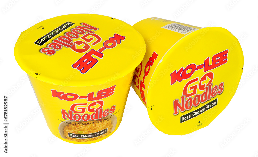 Ko Lee go noodles roast chicken flavour instant noodles in a 65g tub ...