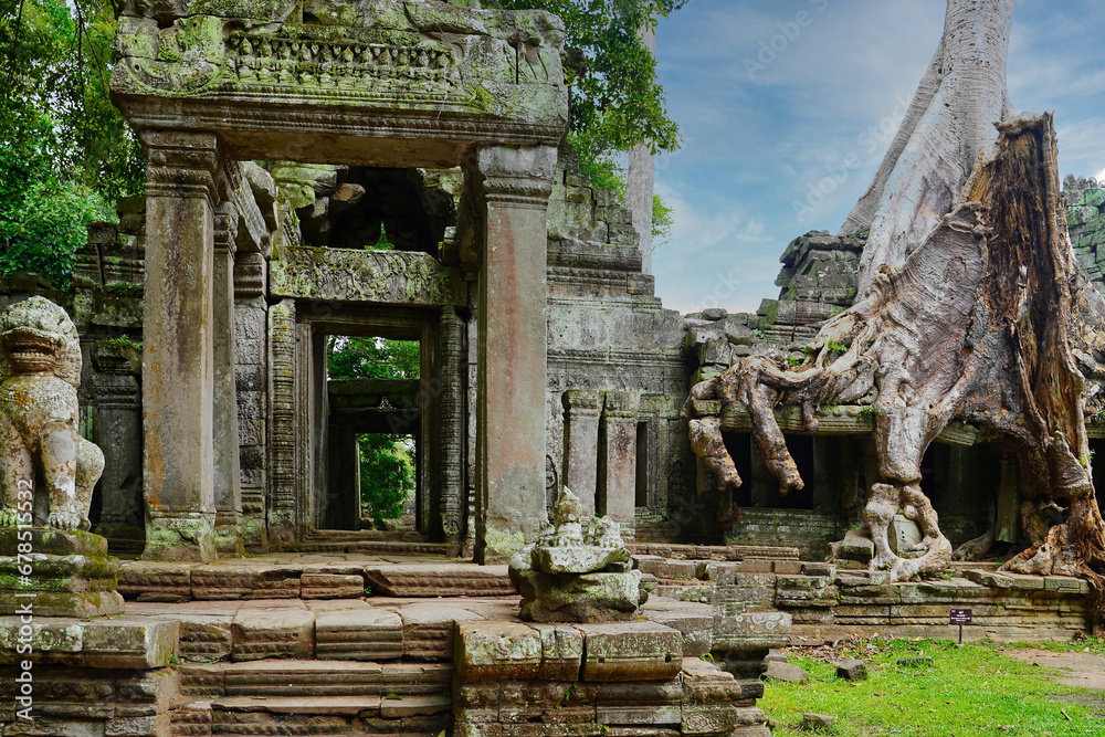 Preah Khan - 12th Century temple built by Khmer King Jayavarman VII ...