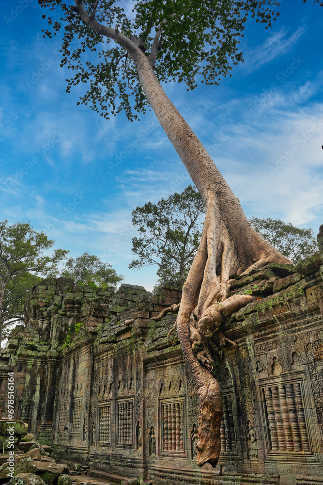 Preah Khan - 12th Century temple built by Khmer King Jayavarman VII ...
