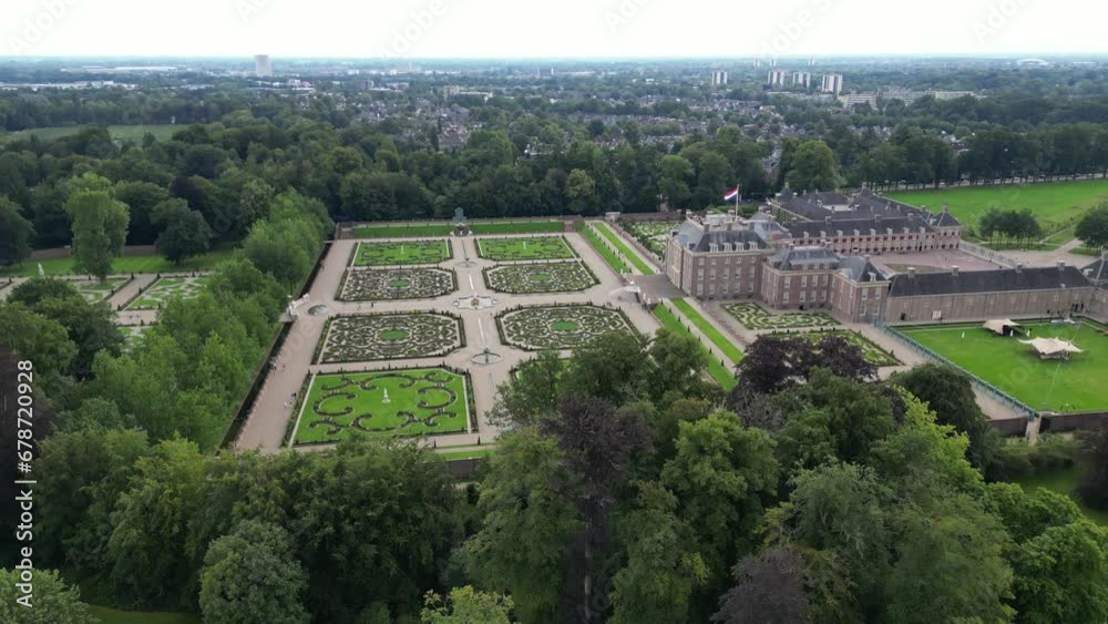 Palace Het Loo in the Netherlands: A Beautiful Residence with ...