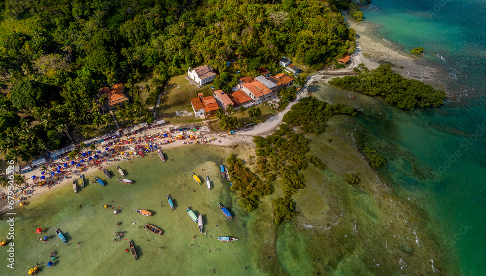 Foto de Imagem aérea da praia das Neves e da igreja de Nossa Senhora ...