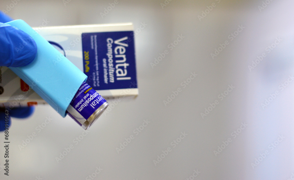 Cairo, Egypt, November 16 2023: Vental Compositum Oral Inhaler 200 ...