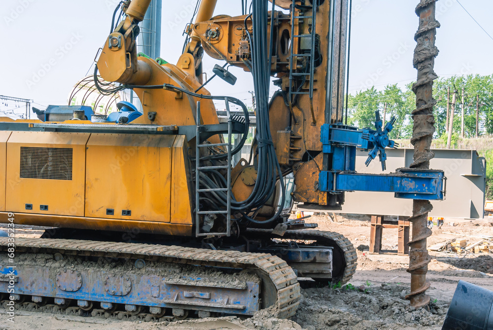 Installation for drilling wells on a crawler. Drilling holes in the ...