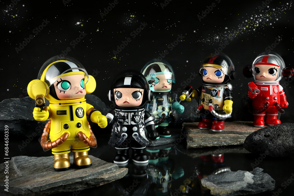 art toys Molly space version 2 collection from Pop Mart blind box ...