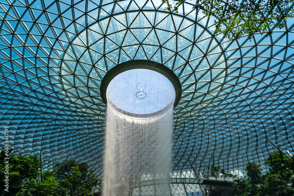 Jewel Changi Airport Waterfall is the largest indoor waterfall in the ...