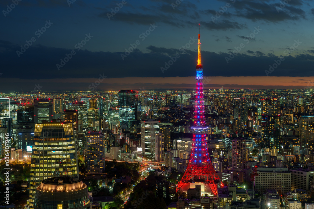 Tokyo tower with Diamond Veil light up and Tokyo cityscape at magic ...