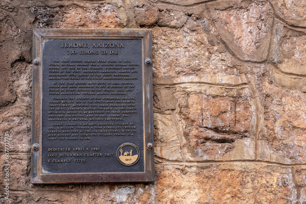 Jerome, AZ - Nov. 16, 2023: This plaque tells the history of Jerome ...