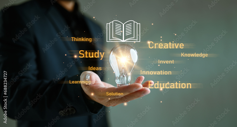 E-learning graduate certificate program concept. Man holding lightbulb ...