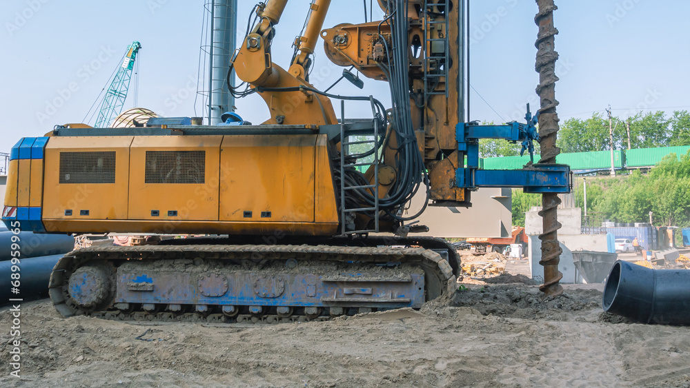 Installation for drilling wells on a crawler. Drilling holes in the ...