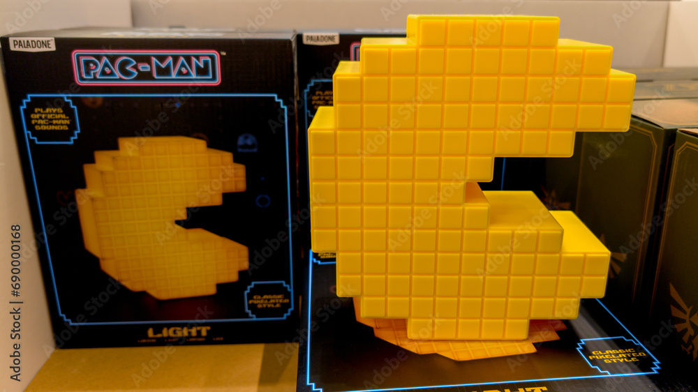 Pac-Man light by paladone logo brand and text sign board arcade vintage ...