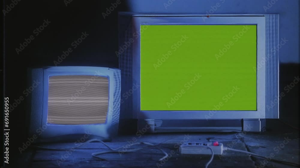 Vintage Television Green Screen Static Noise Old TV VHS Texture Zoom In ...
