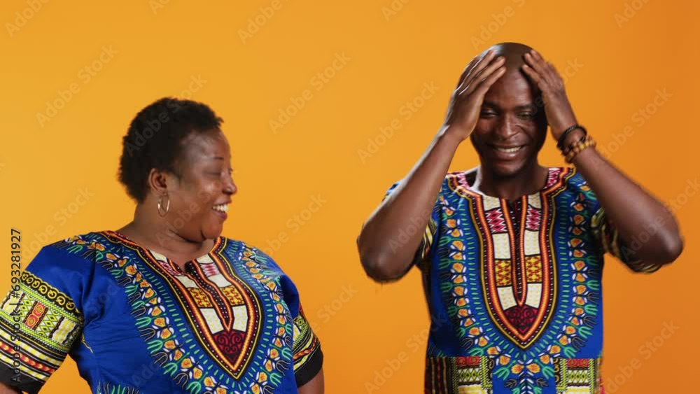Vidéo Stock Joyful african american people laughing at something in ...