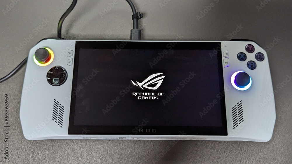 ASUS ROG ALLY: The Powerhouse Handheld Gaming PC for Next-Level ...