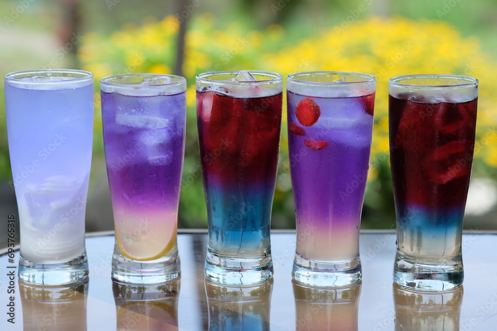 Es Bunga Telang Rosella is Fresh drink made from telang flower (Asian ...