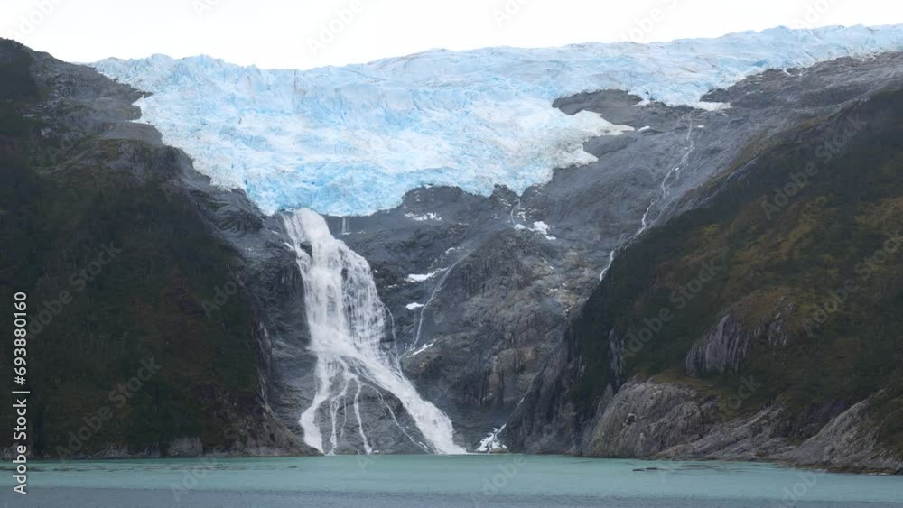 Melting glaciers. The beauty of nature. Weather and climate change ...