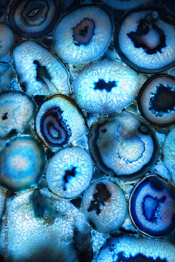 Foto de agate stone slices natural background. blue color polished ...
