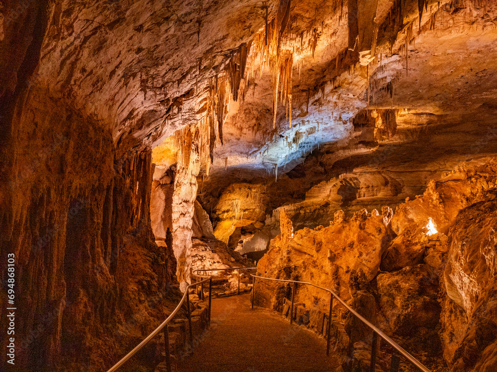 Stalactites in the main cave at Carlsbad Caverns National Park, UNESCO ...