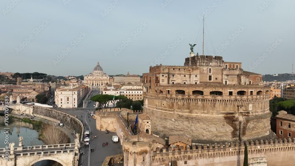 panorama sulla Basilica di San Pietro e Castel Sant'angelo. Ripresa ...