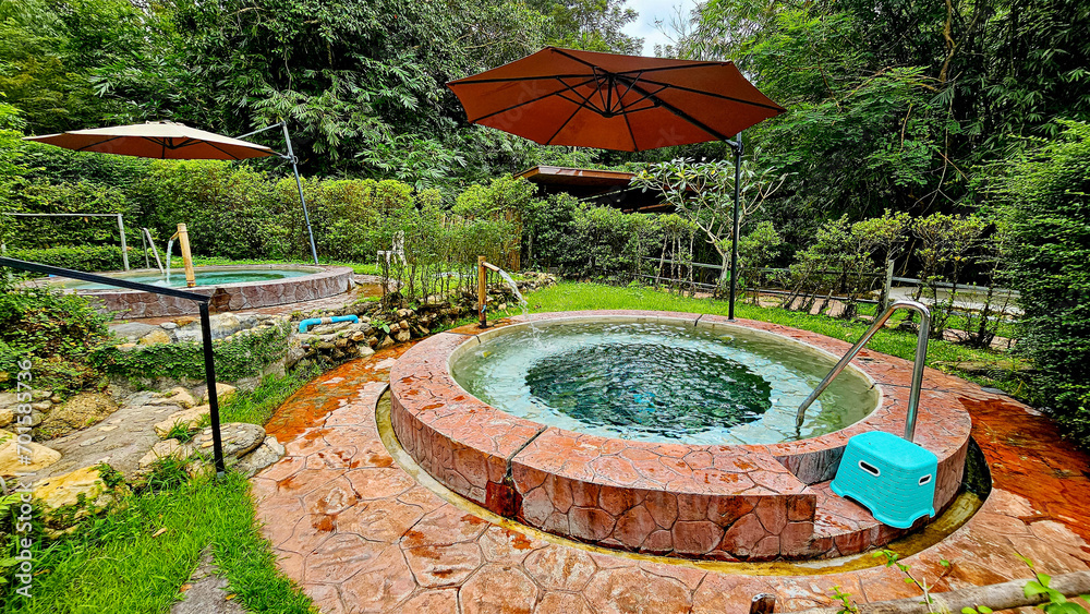 Foto de Relaxing natural hot spring pools surrounded by nature has been ...