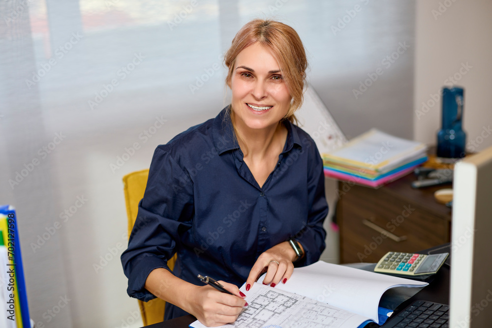 Back to work, Middle aged business woman working at office, different ...