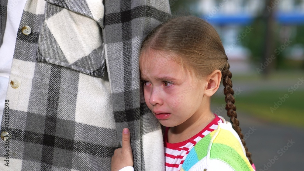 Fotografia do Stock: little child kid tears, child face crying with ...