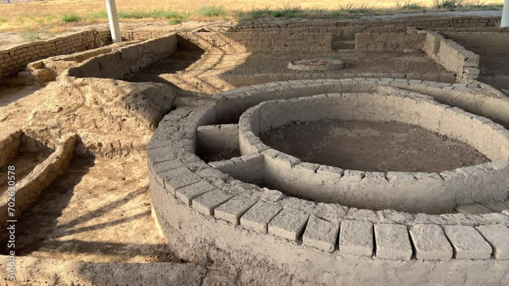 Vidéo Stock The ancient city of Sarazm in Tajikistan. The oldest ...