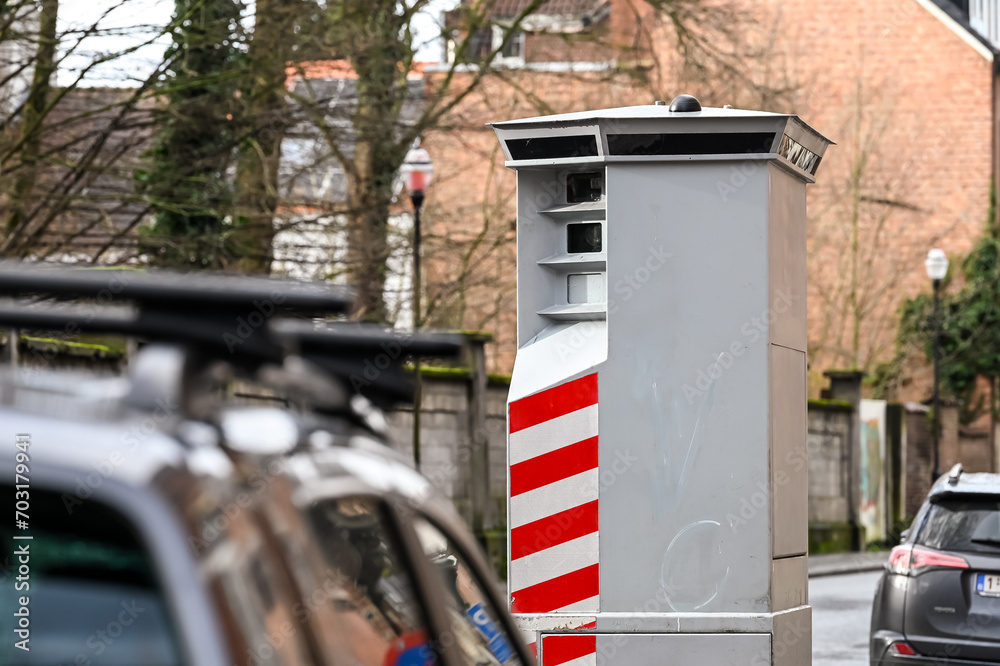 Controle de vitesse Lidar radar circulation Belgique mobile Stock Photo ...