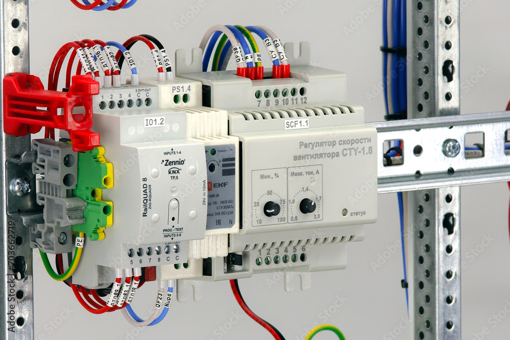 Foto de Electronic control modules for apartment automation are ...