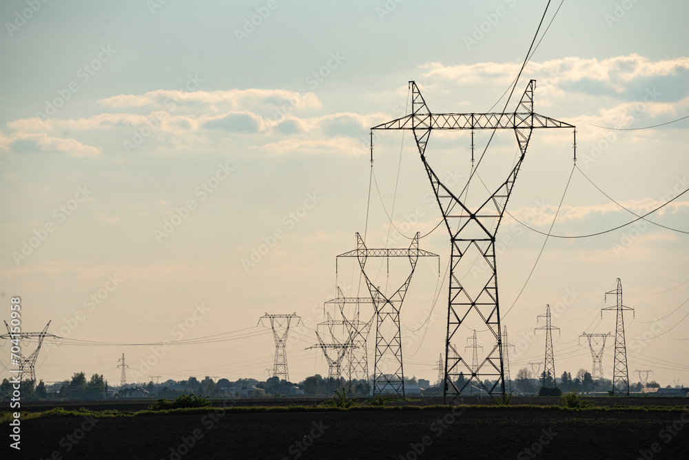 high-voltage pylons, high-intensity power transmission, power ...