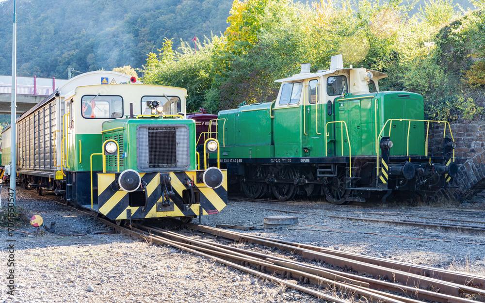 Kleine Rangierlok im Bahnhof der Brohltalbahn in Brohl am Rhein Stock ...