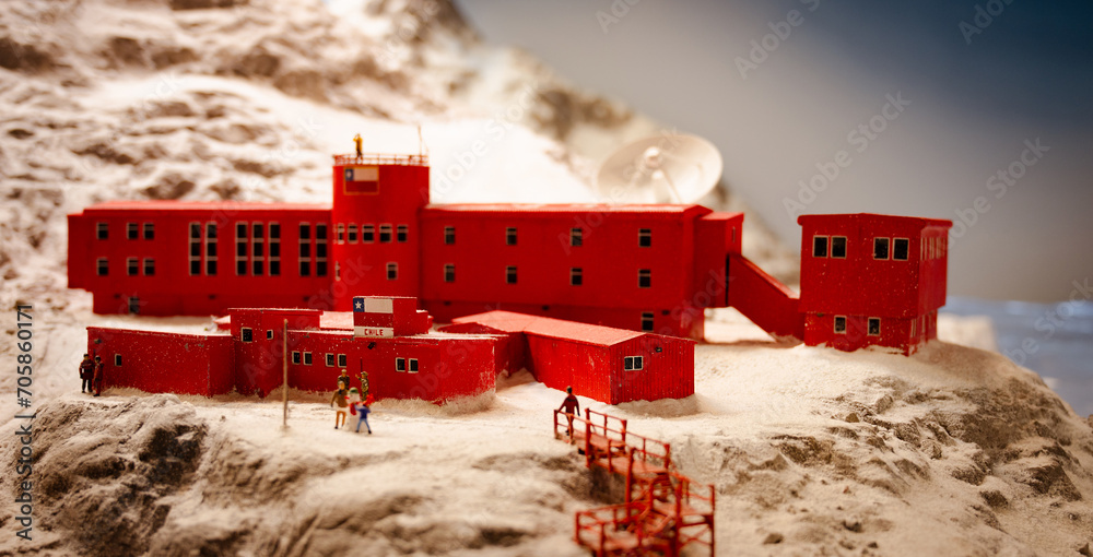 Miniatur Wunderland Hamburg in Germany, research station in the arctic ...