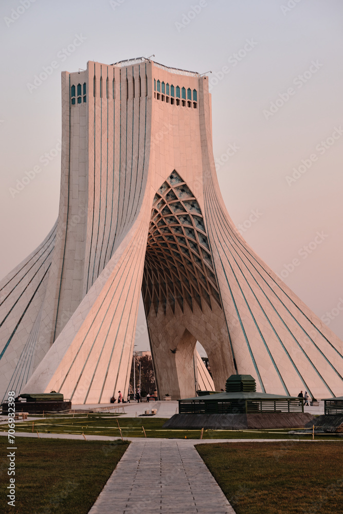 The Azadi Tower is a symbol of freedom in Iran, the main symbol of Iran ...