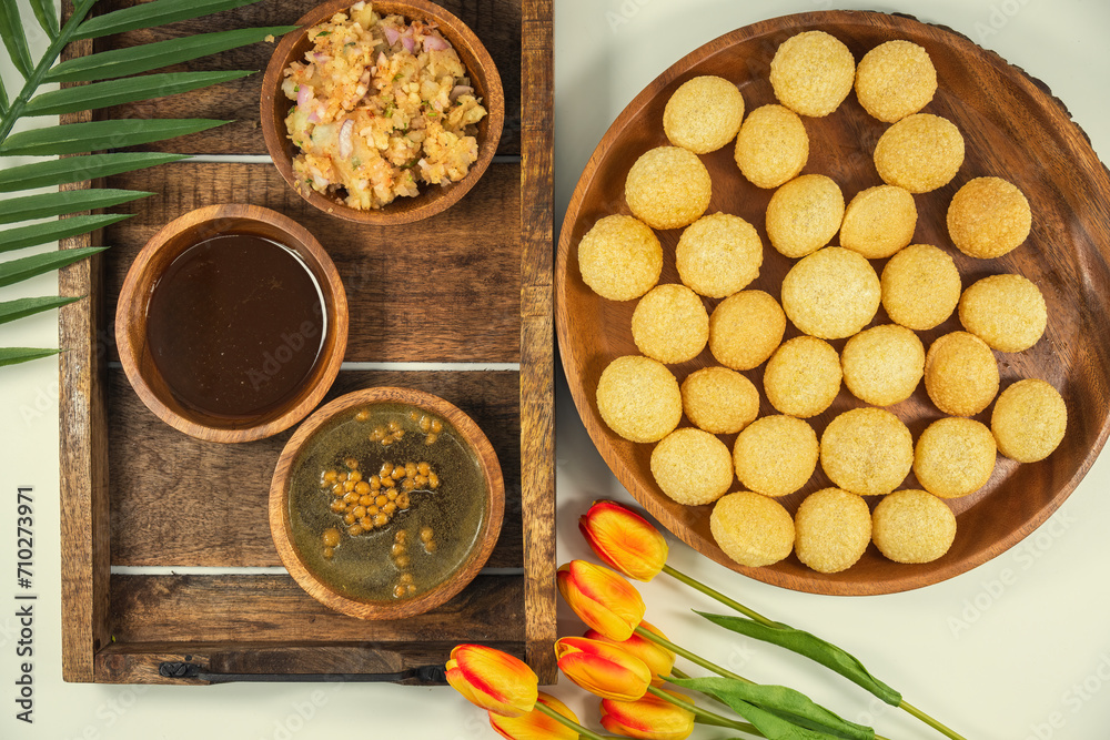 Gourmet Delight: Vibrant Pani Puri, India's Irresistible Street Food ...
