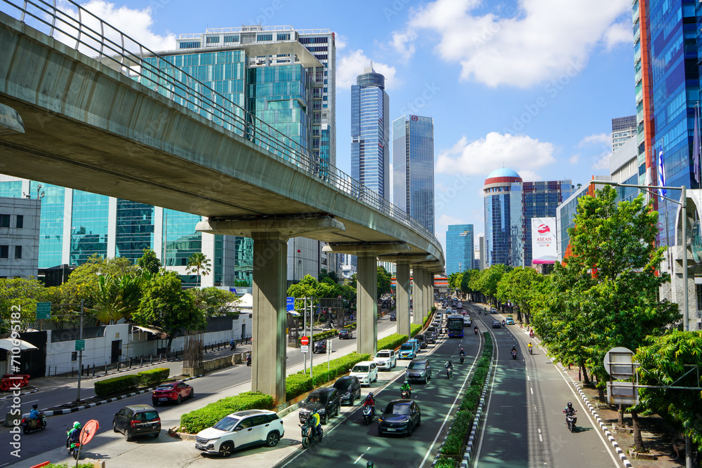 The situation on Jalan Rasuna Said in South Jakarta in the morning ...