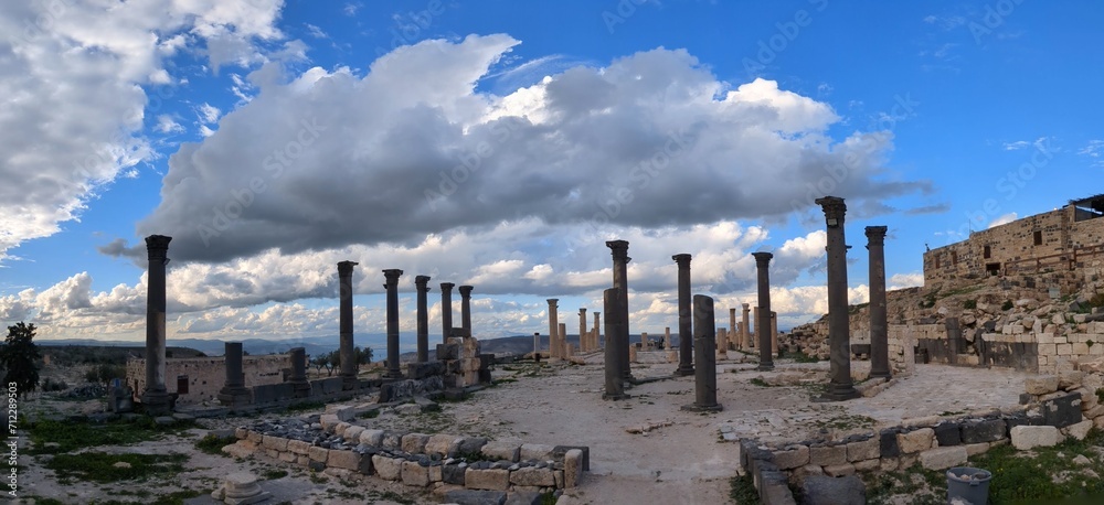 Travelling Jordan.Cultural and natural side of Umm Qais and the ruins ...