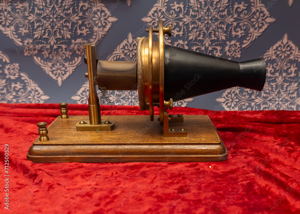 Single Pole Magneto Telephone used at the Philadelphia Exhibition by ...
