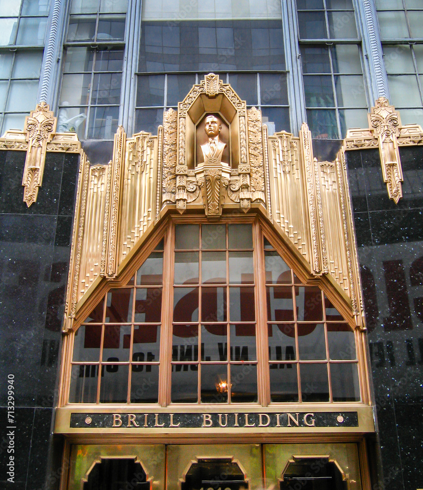New York City - USA: Gold facade of the iconic and legendary Brill ...