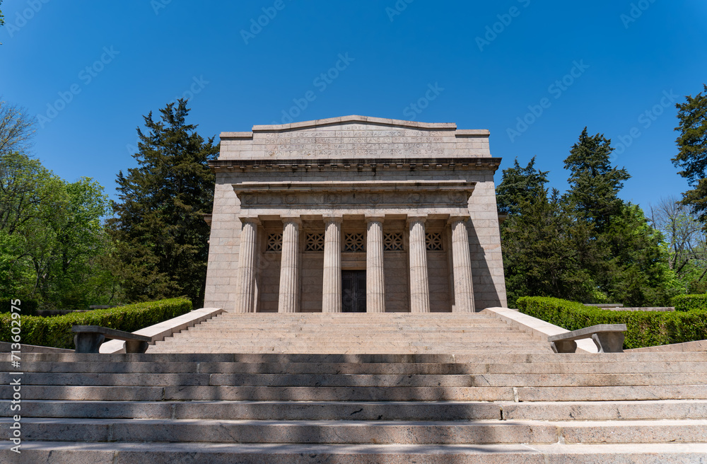 Hodgenville, Kentucky: Abraham Lincoln Birthplace National Historical ...
