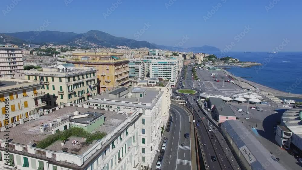 Vidéo Stock transport traffic on overpass Aldo Moro and John Fitzgerald ...