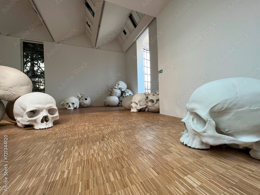 Exhibition at the Milan Triennale of the sculptural work of Ron Mueck ...