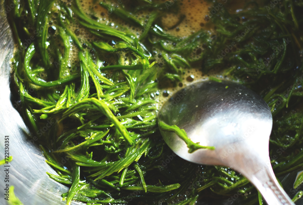 Acacia pennata, Senegalia pennata ,Cha-om egg omelette. Acacia mixed ...