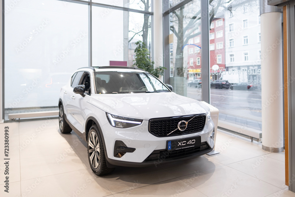 white new volvo xc40 Electric Car, compact crossover Swedish company ...