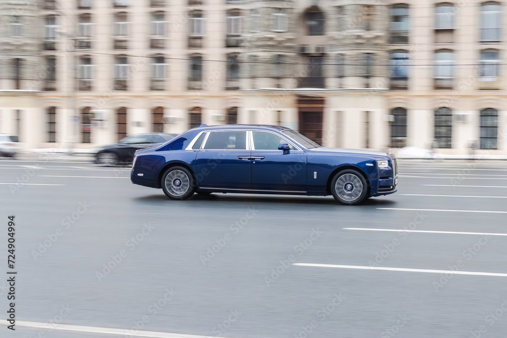 Phantom Extended is a special variant of the Rolls Royce Phantom which ...