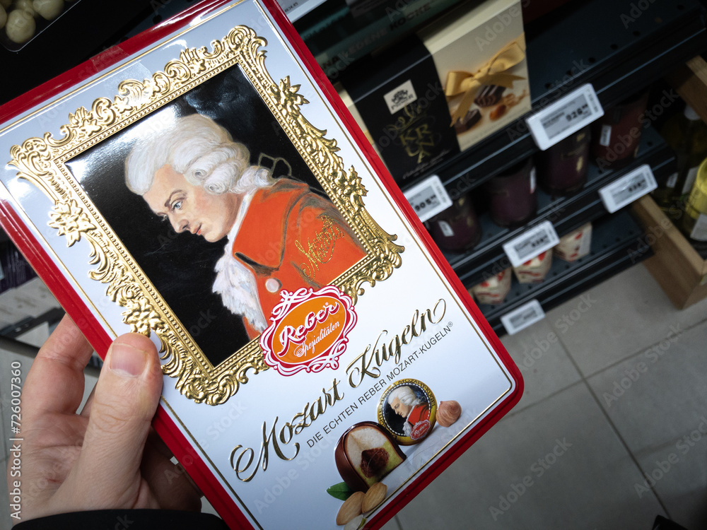 BELGRADE, SERBIA - JANUARY 20, 2024: hands holding a reber mozar kugeln ...