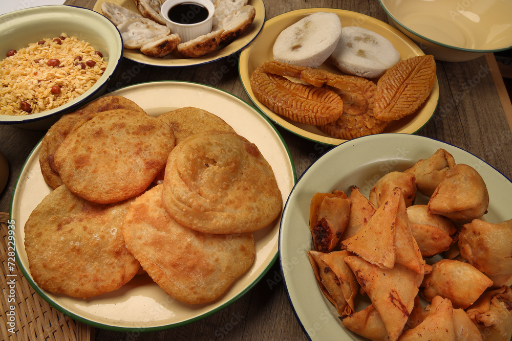 Bengali sweet savoury snacks variety stuffed pancake chitoi bhapa ...