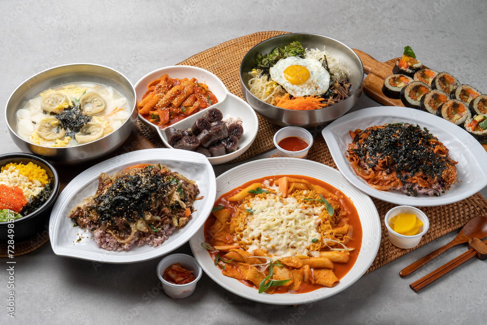 Korean food, snack, gimbap, bulgogi, rice bowl, bibimbap, stir-fried ...