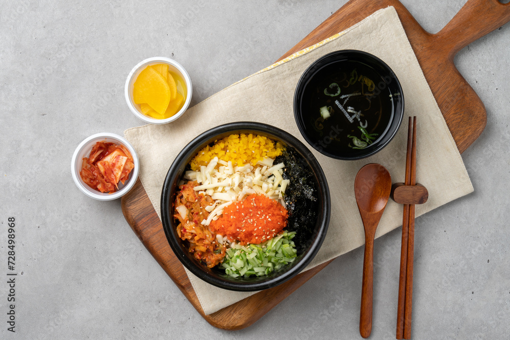 Korean food, snack, gimbap, bulgogi, rice bowl, bibimbap, stir-fried ...