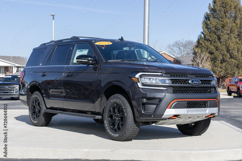 Ford Expedition Timberline display. Ford offers the Expedition in XL ...