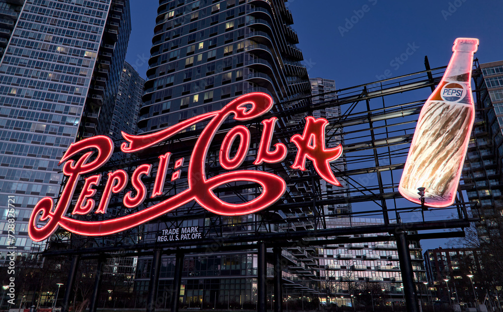 Iconic Pepsi Cola advertisement sign on the Long Island City, Queens ...