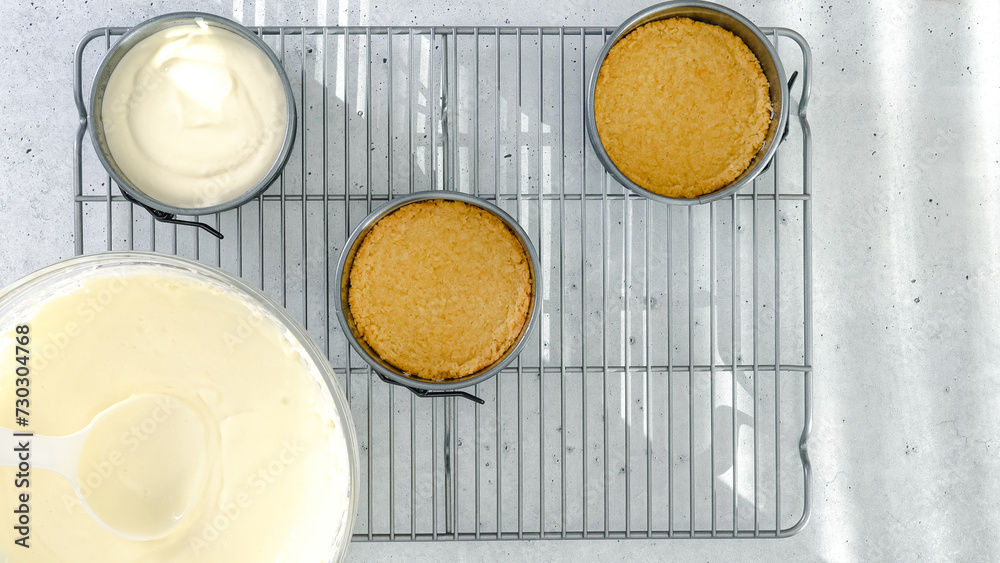 Mini cheesecake recipe. Pouring cheesecake batter into a prepared ...
